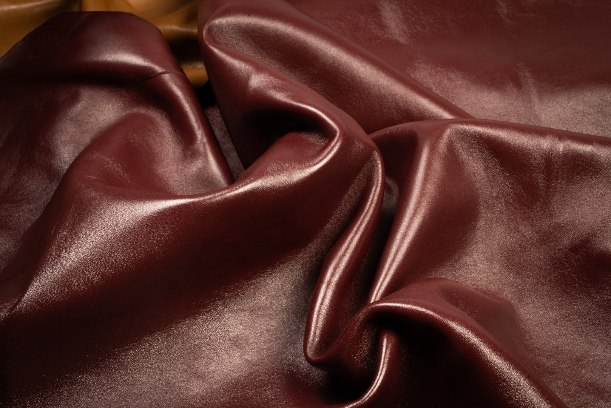 How to Age Leather: Expert Techniques & Proven Benefits